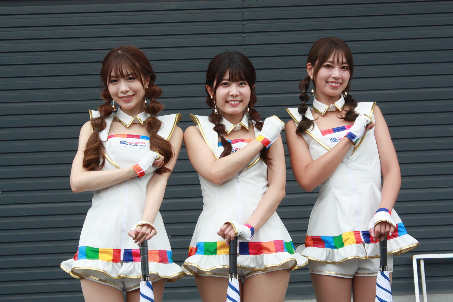 スーパー耐久公式イメージガールSwish(スウィッシュ)S耐もてぎ予選日「初の夏コス撮影！クイズにジャンケンそしてライブで飛躍♡」: 趣味は ...