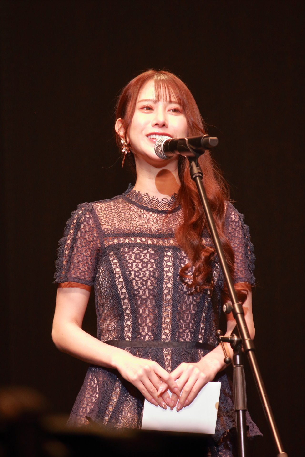 レースクイーン: 趣味はベランダから